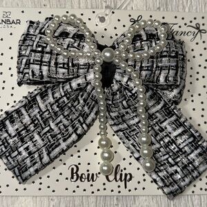DANBAR GLOBAL | Accessories | Danbar Global Black White Velvet Tweed ...